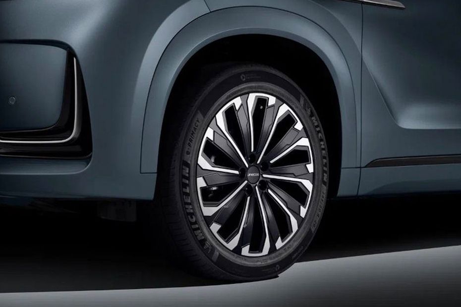 JAECOO J8 AWD 2025 Specs, Price & Reviews in Malaysia