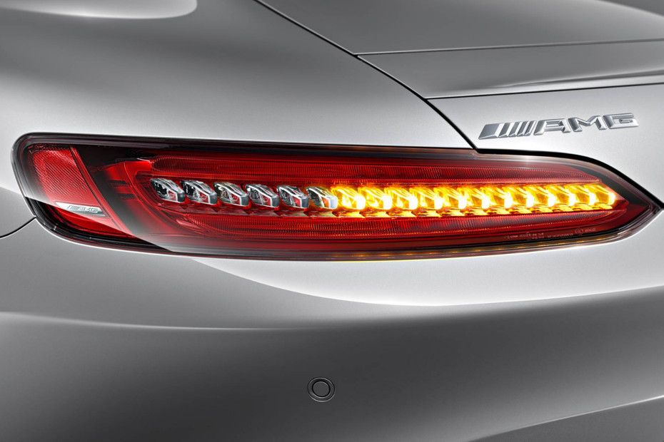 Discontinued Mercedes Benz AMG GT Features & Specs | Zigwheels