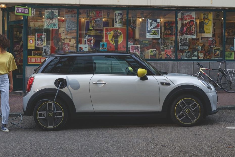 MINI Electric 2024 Price Malaysia, May Promotions & Specs