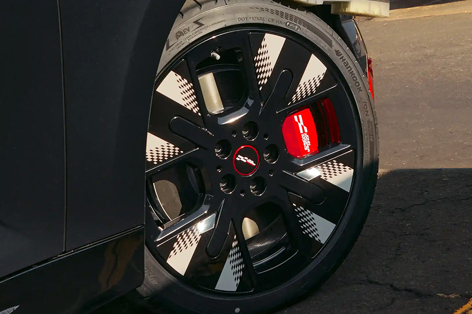 MINI John Cooper Works 2025 Colours, Available in 1 Colors in Malaysia ...