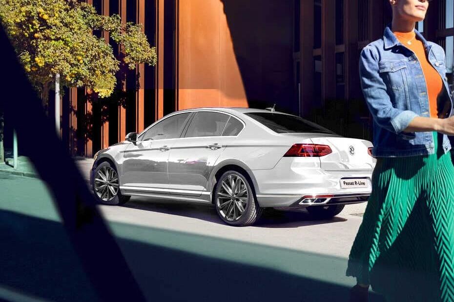 Volkswagen Passat R-Line 2021 Price in Malaysia, August Promotions ...