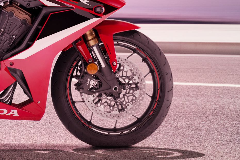 Honda CBR650R 2021, Malaysia Price, Specs & April Promos