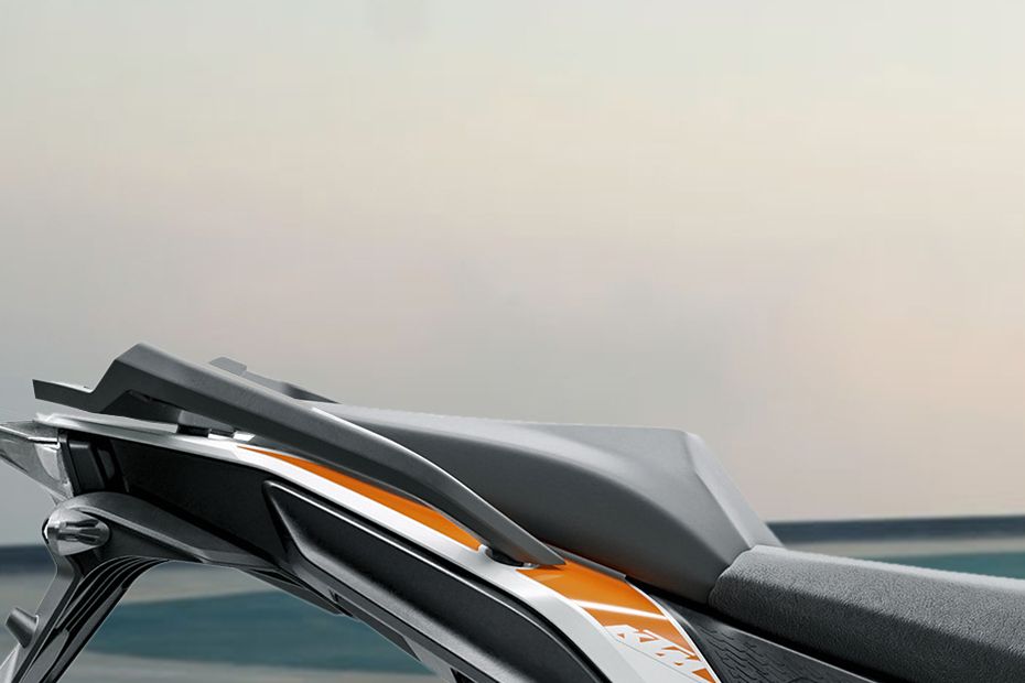 KTM 390 Adventure 2022, Malaysia Price, Specs & November Promos