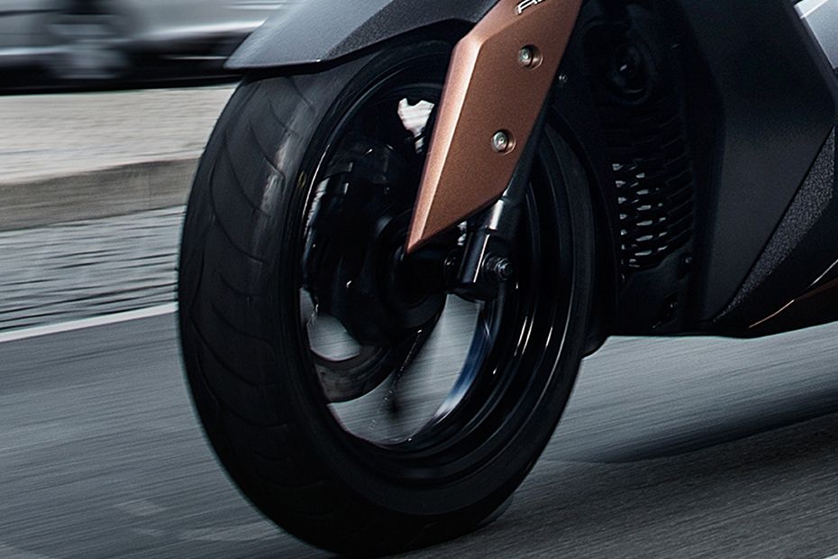 Yamaha XMax 250 2022 Images & Wallpapers - XMax 250 2022 Color Photos
