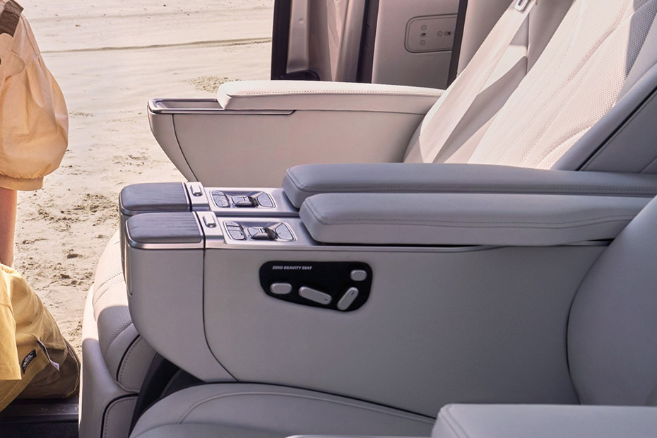 XPENG X9 Price in Malaysia - Reviews, Specs & 2025 Promotions | Zigwheels