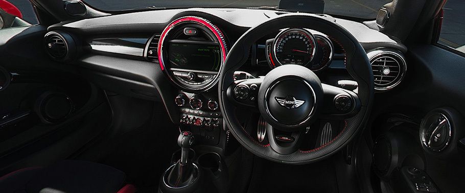 Mini Clubman 2021 Interior, Exterior & colour Images Malaysia