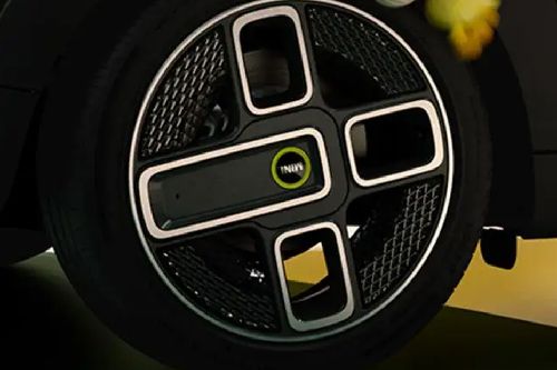 2023 MINI Electric gets new features and colour update in Malaysia