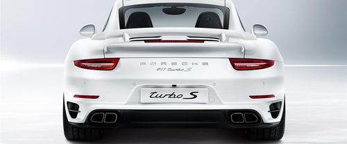 View - 2015 Porsche 911 Turbo S Review | Zigwheels