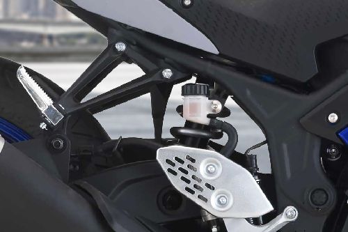 Yamaha YZF-R25 - Features explained