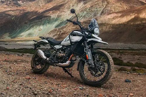 Benelli TRK 502X vs Royal Enfield Himalayan 450 Comparison | Zigwheels