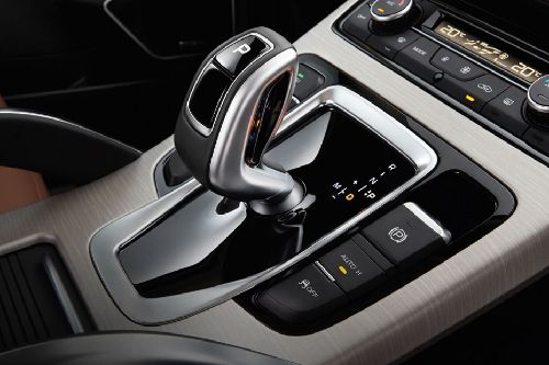 2020 Proton X70 CKD - Maintenance guide